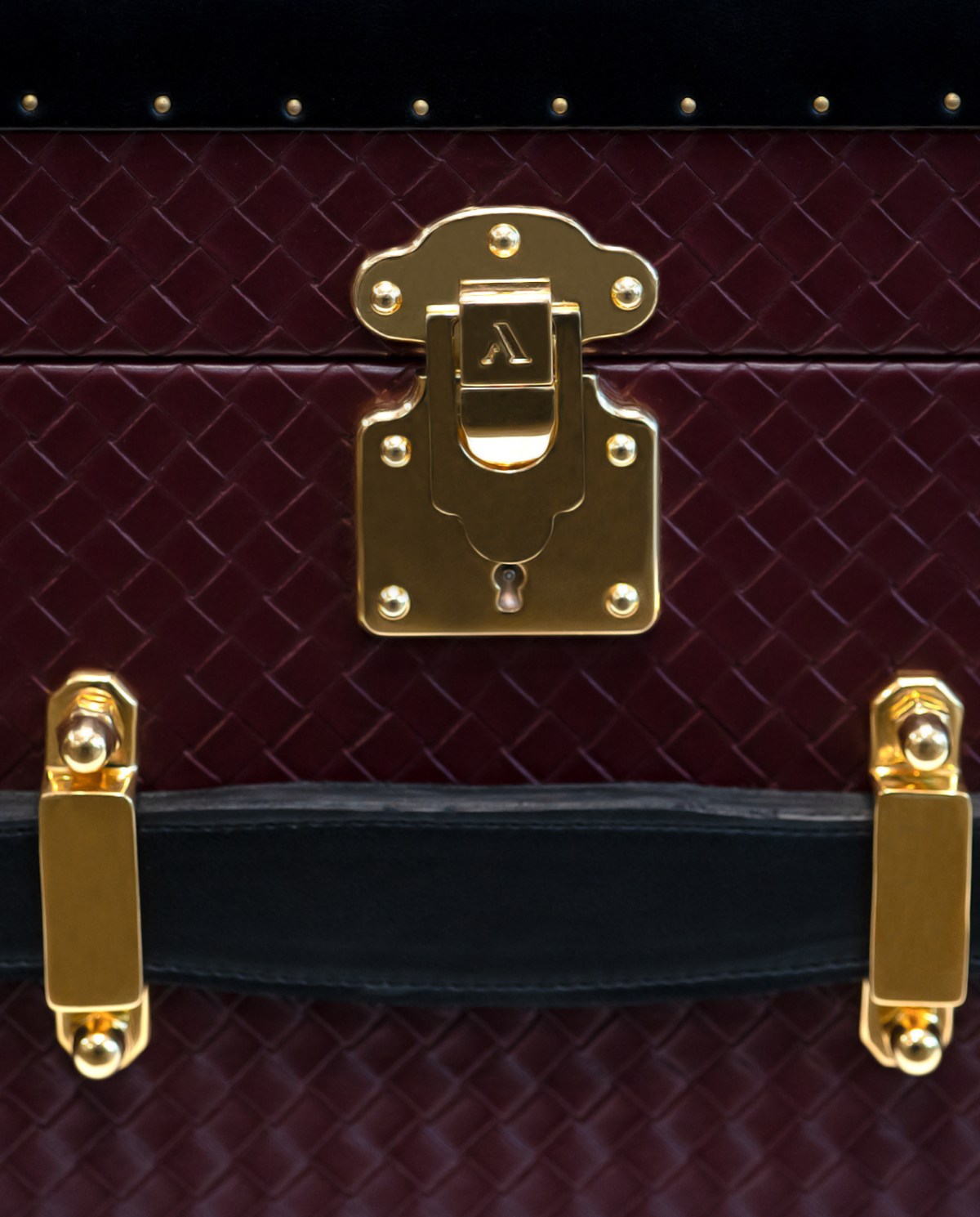 Custom Trunks – Albidaa